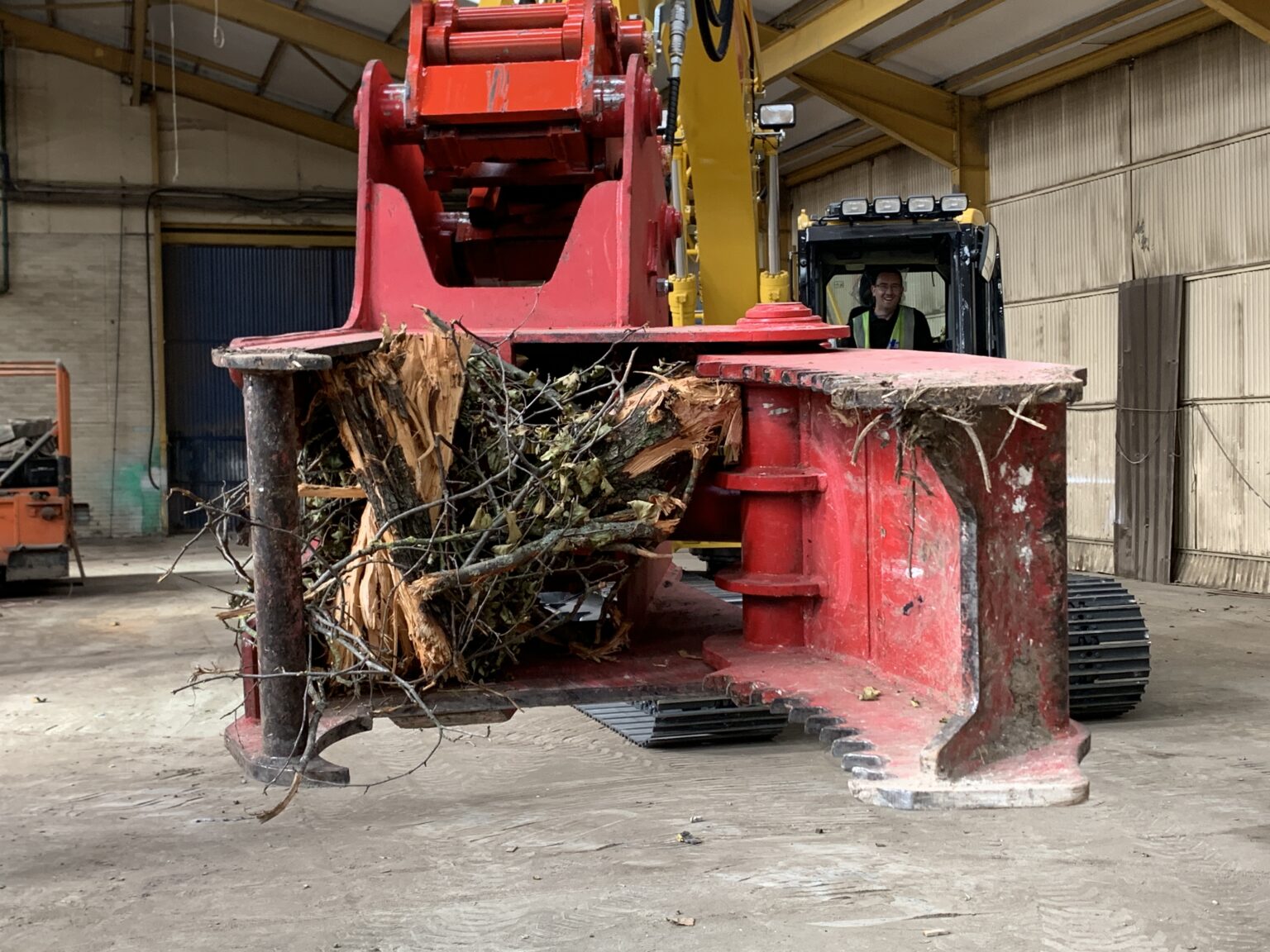 Tree Shear Attachment - Masterhitch Europe Ltd